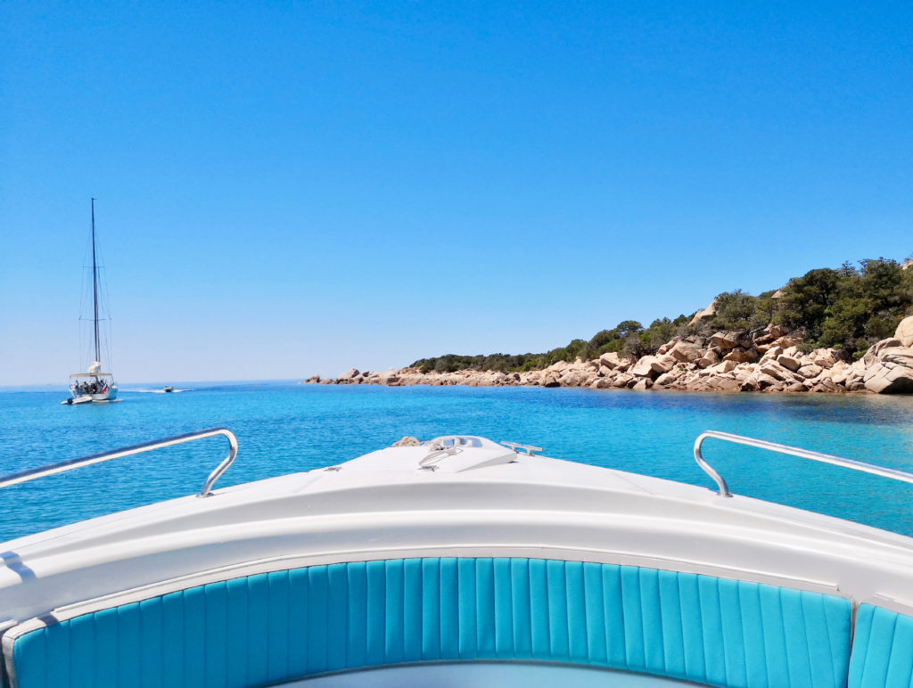 Promenades en mer et location de bateaux avec skipper à Propriano